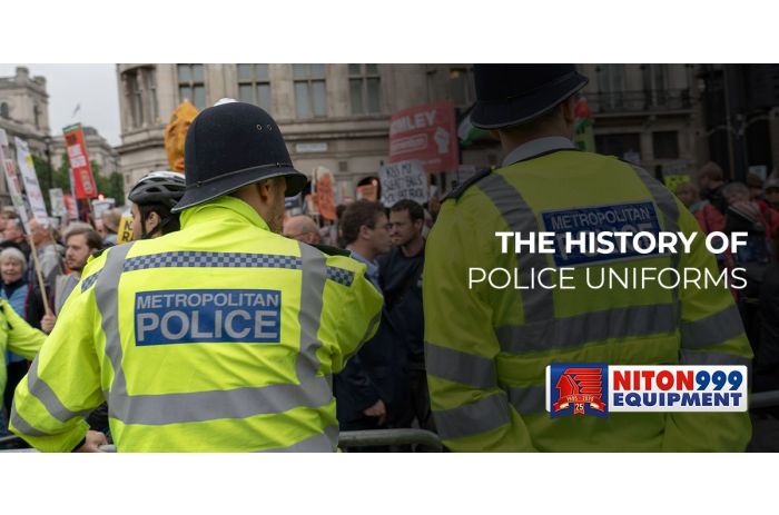 Guide to Police Batons: Types, Usage, and Legal Considerations - Niton999